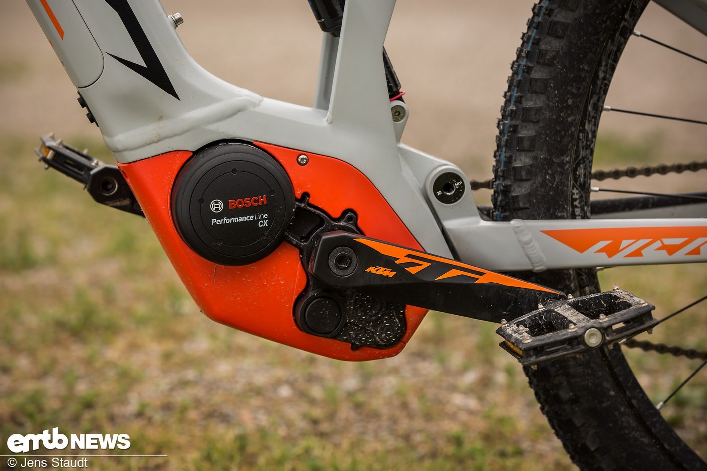 KTM E-MTB 2018: E-Bikes mit integrierten Akkus und cleaner Optik