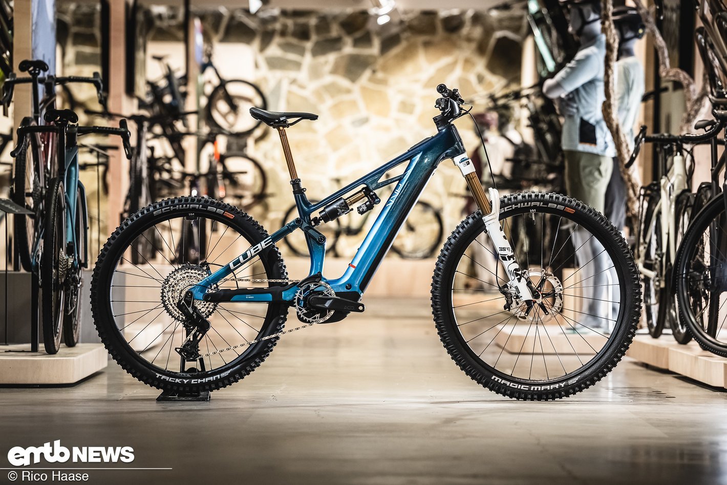 CUBE E-Bike 2025 – Neuheiten, alle Infos und Preise Cube E-Bikes