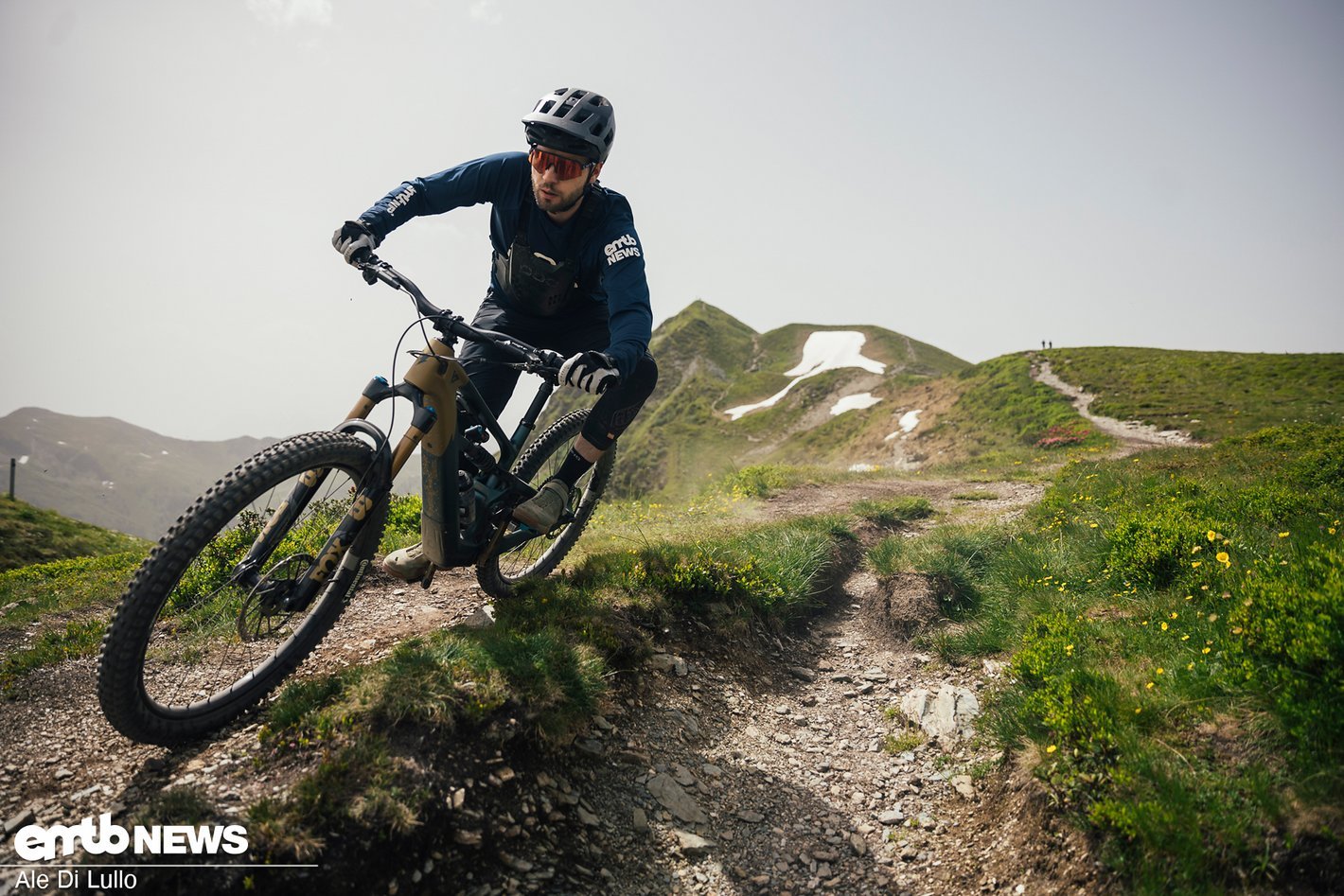 Neues YT Decoy SN E-Bike im Test: Das Decoy kommt jetzt mit Light ...
