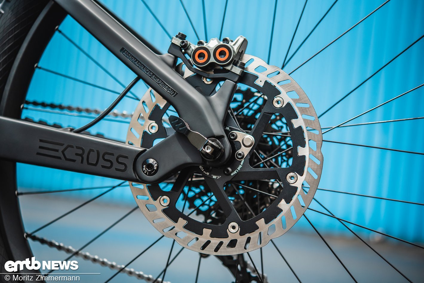 BikeStage 2021 – Exess: Alles zum brachialen E-Downhiller Exess E-Cross ...