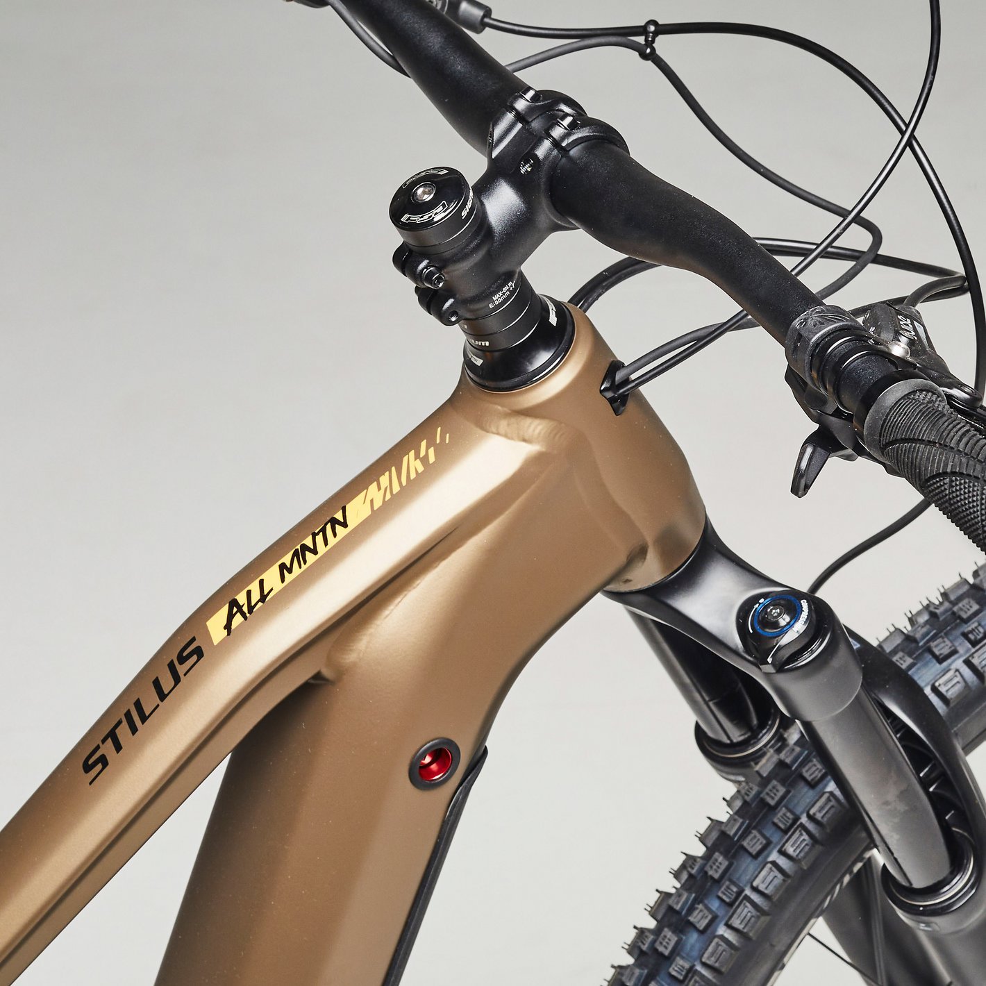 Neue Decathlon Stilus E-MTB : Was taugen die Fullys vom Discounter ...