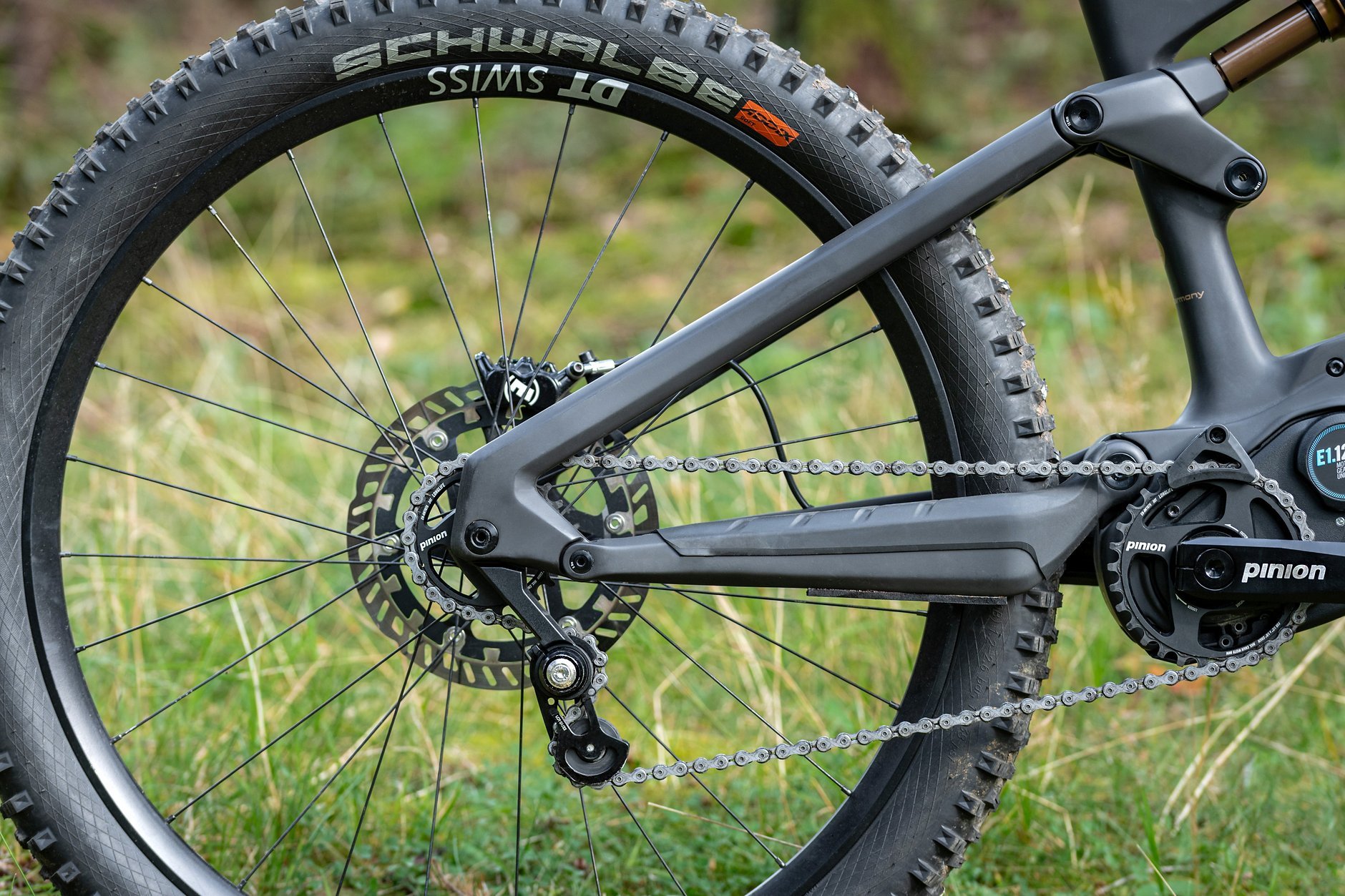 Rotwild R.X1000 mit Pinion Schalt-Motor-Einheit und 960-Wh-Akku