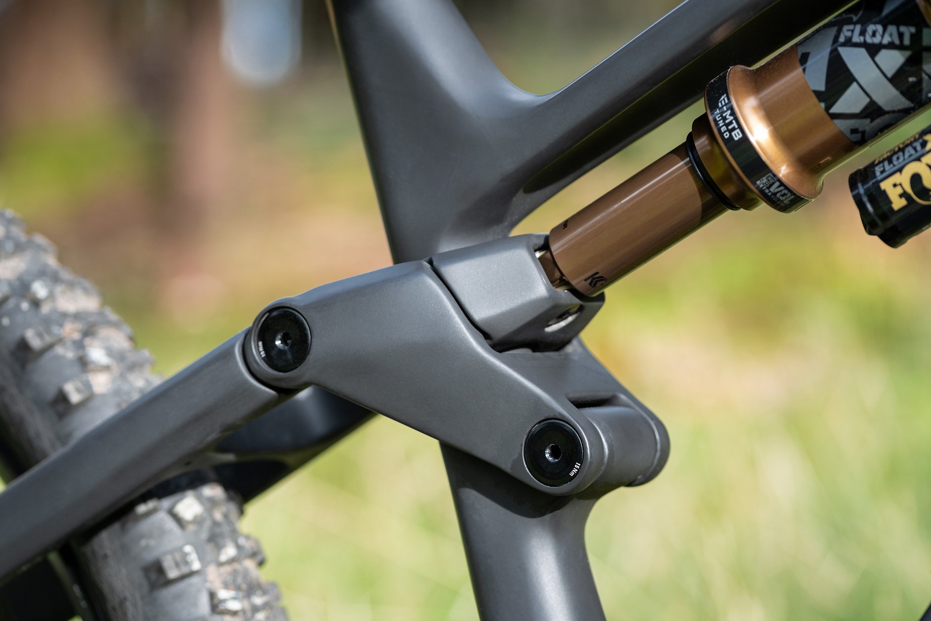 Rotwild R.X1000 mit Pinion Schalt-Motor-Einheit und 960-Wh-Akku