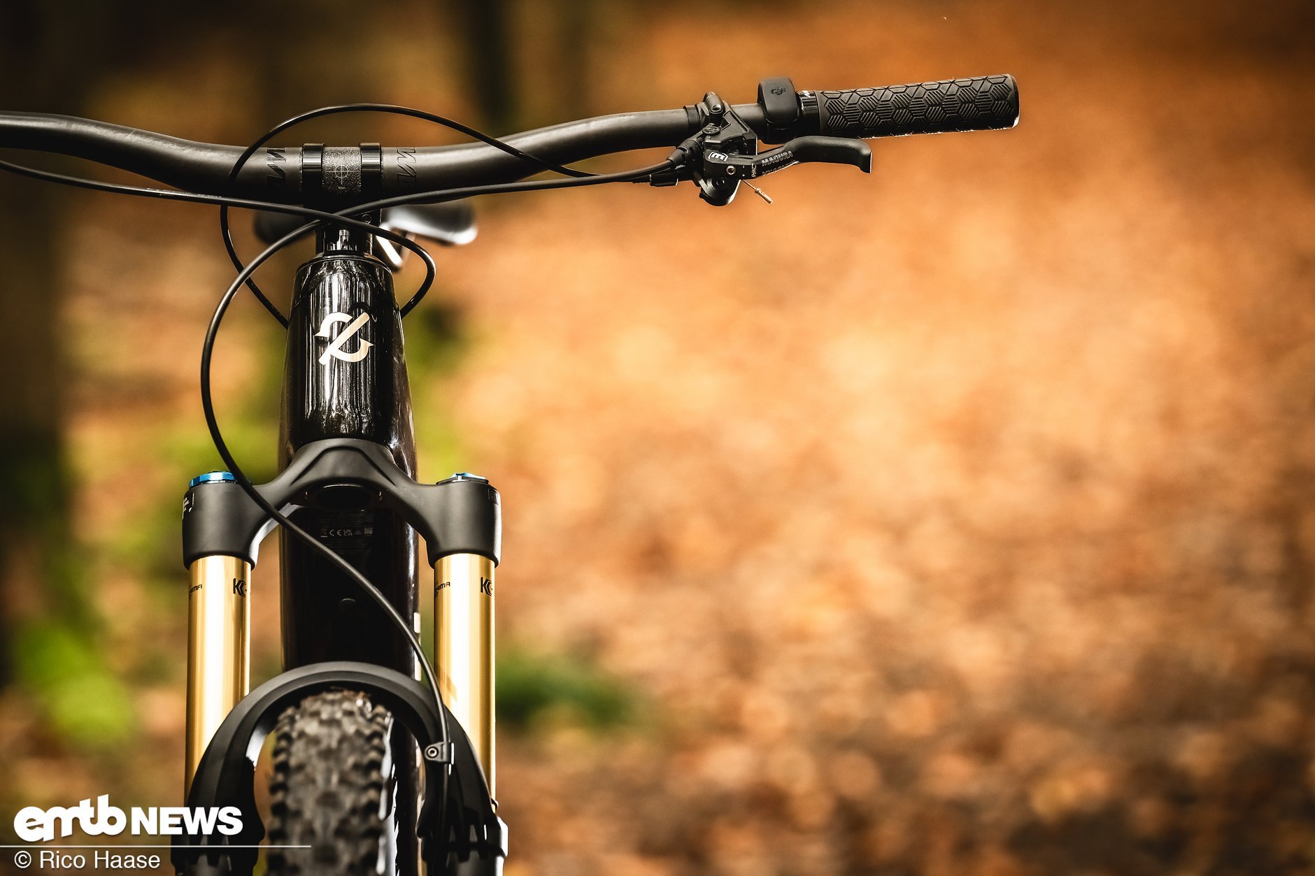 Amflow PL Carbon Pro im Test: DJI-E-Bike – aktuell das beste E-MTB ...