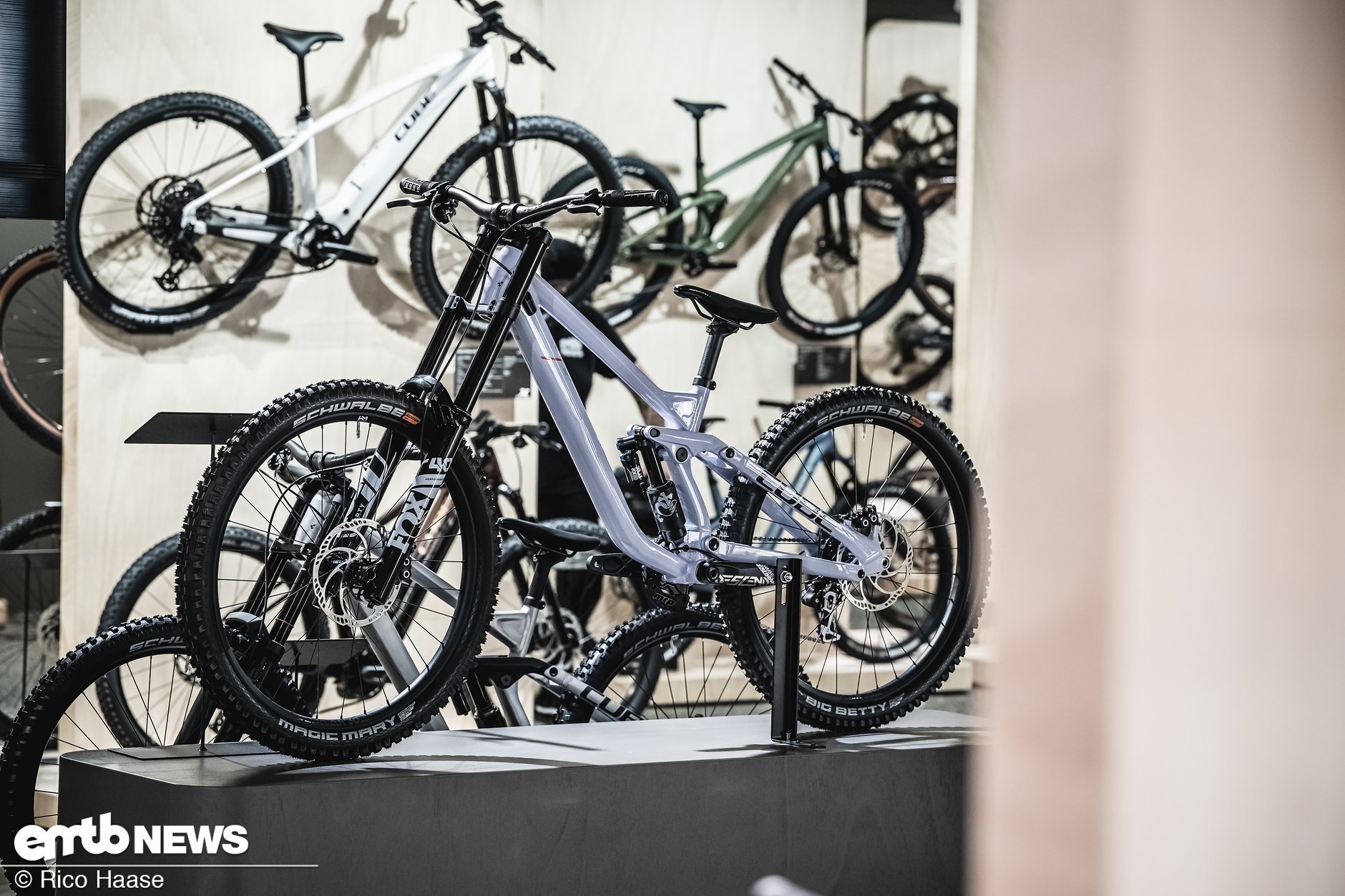 CUBE E-Bike 2025 – Neuheiten, alle Infos und Preise Cube E-Bikes