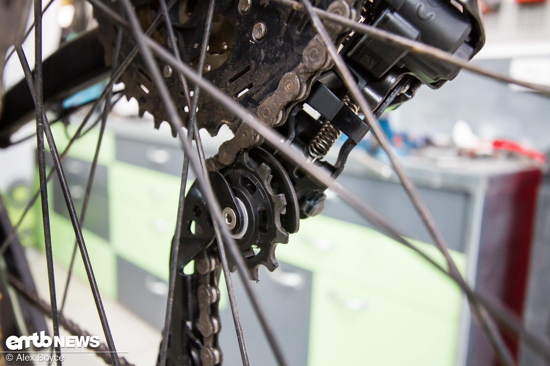 E Bike Tipps And Tricks Shimano Di2 Schaltung Montieren Emtb News De