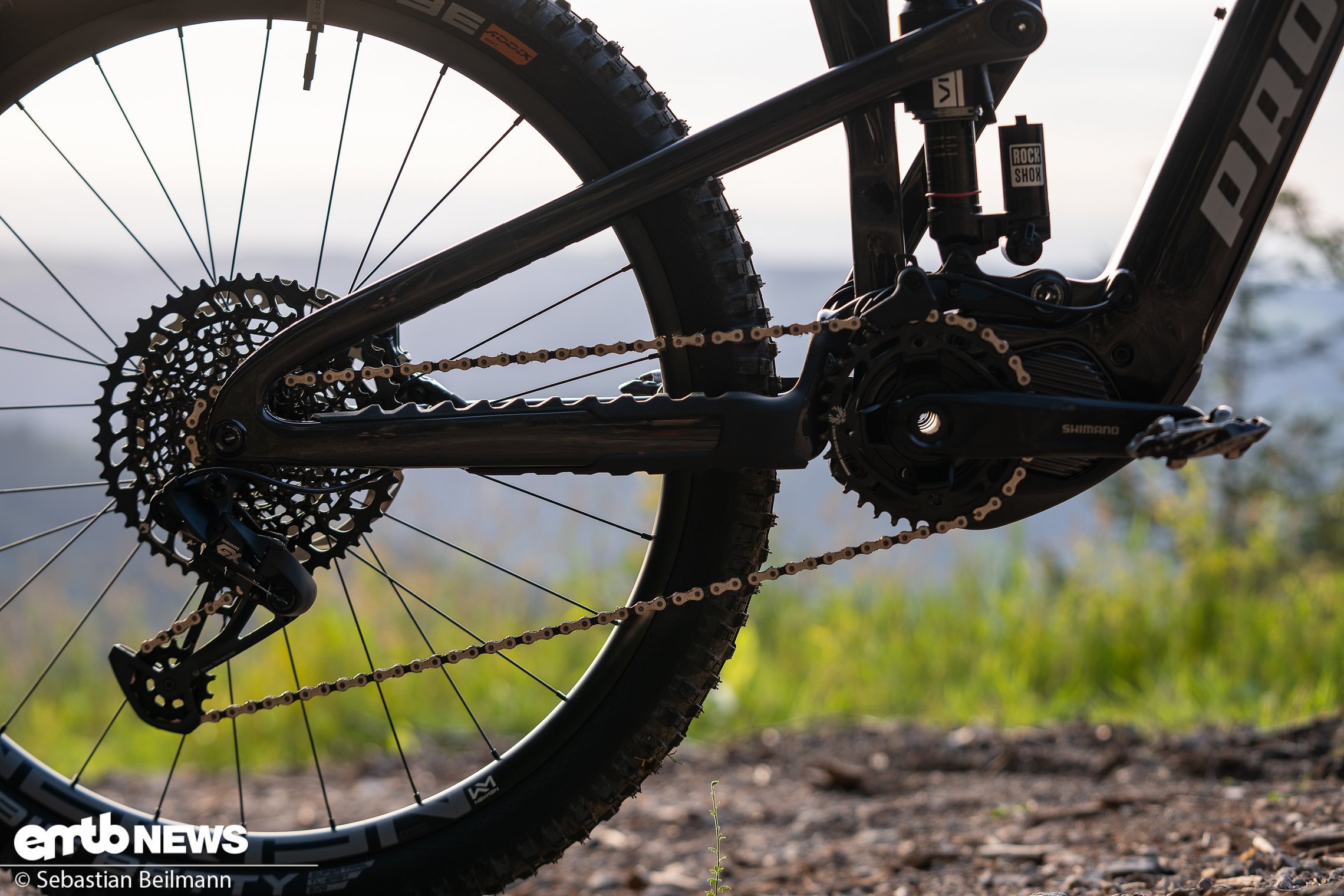Propain Sresh CF im Test: E-Trailbike mit Bock auf Vollgas – eMTB-News.de