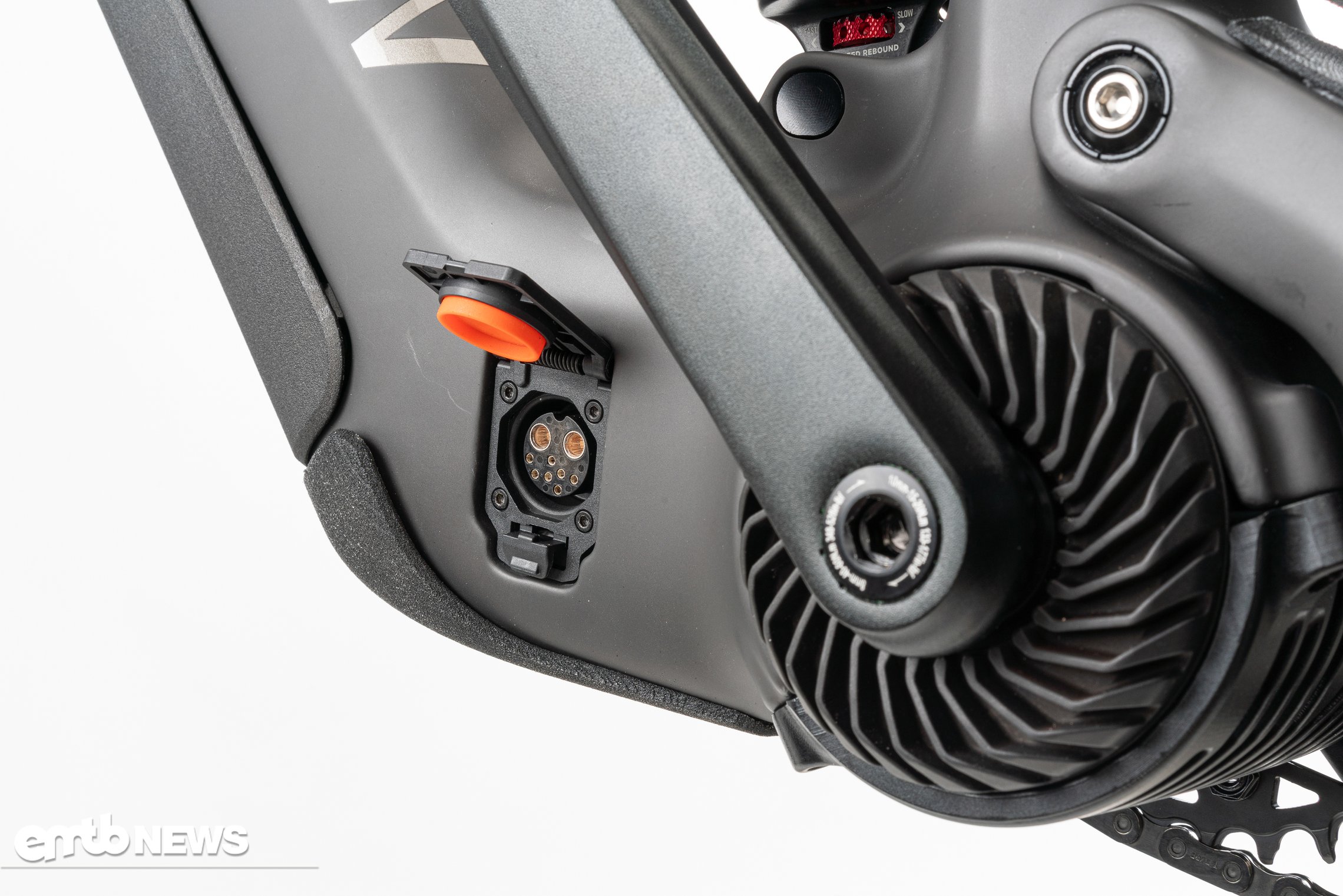 Raymon Tarok – E-Bike Neuheit 2025: Neues E-MTB mit ZF CentriX ...