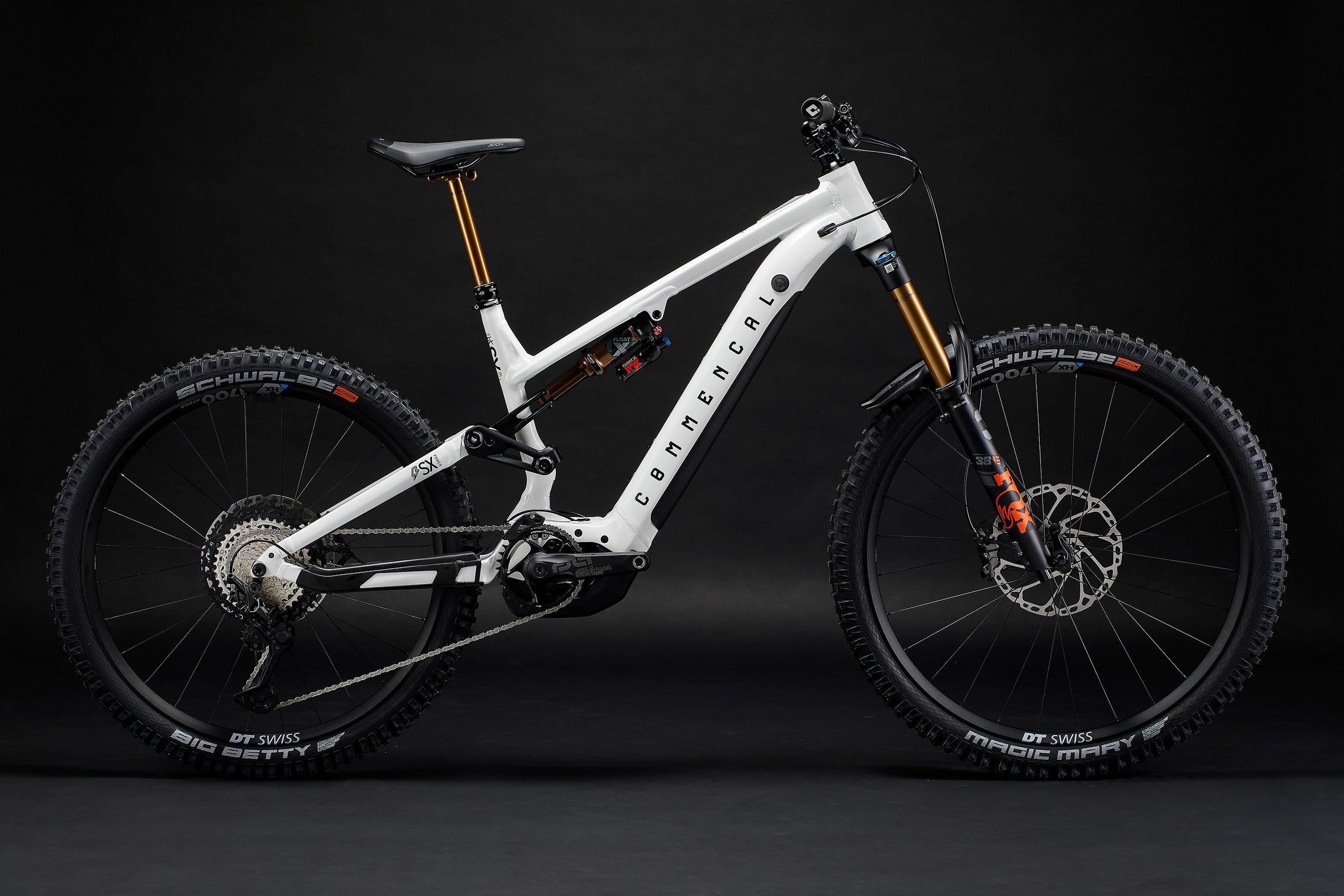 Commencal Meta Power jetzt mit Bosch-Motoren – eMTB-News.de