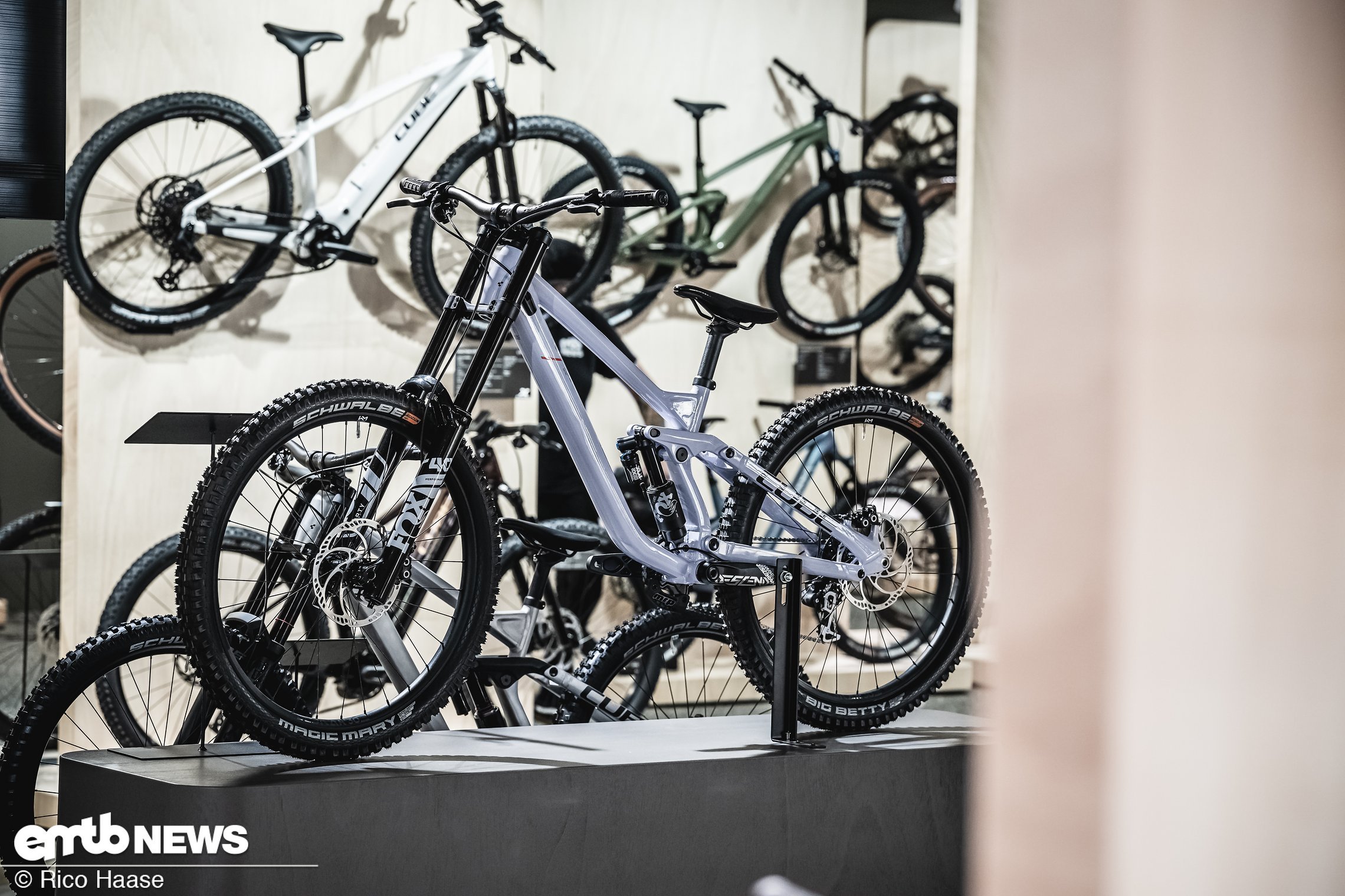 CUBE E-Bike 2025 – Neuheiten, alle Infos und Preise Cube E-Bikes
