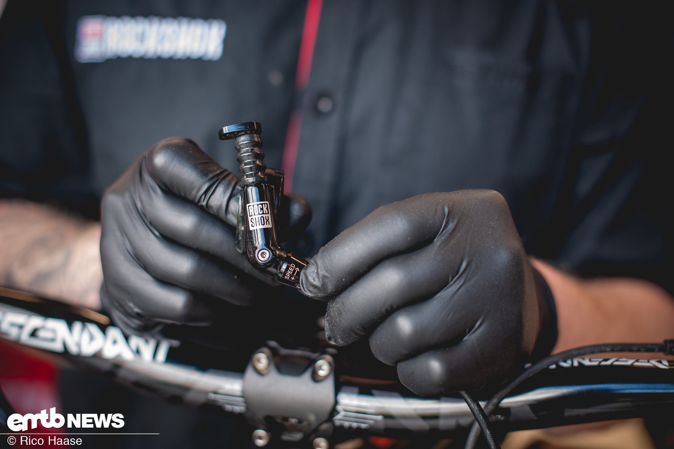 Montagetipp: Den neuen RockShox Reverb-Hebel montieren – eMTB-News.de