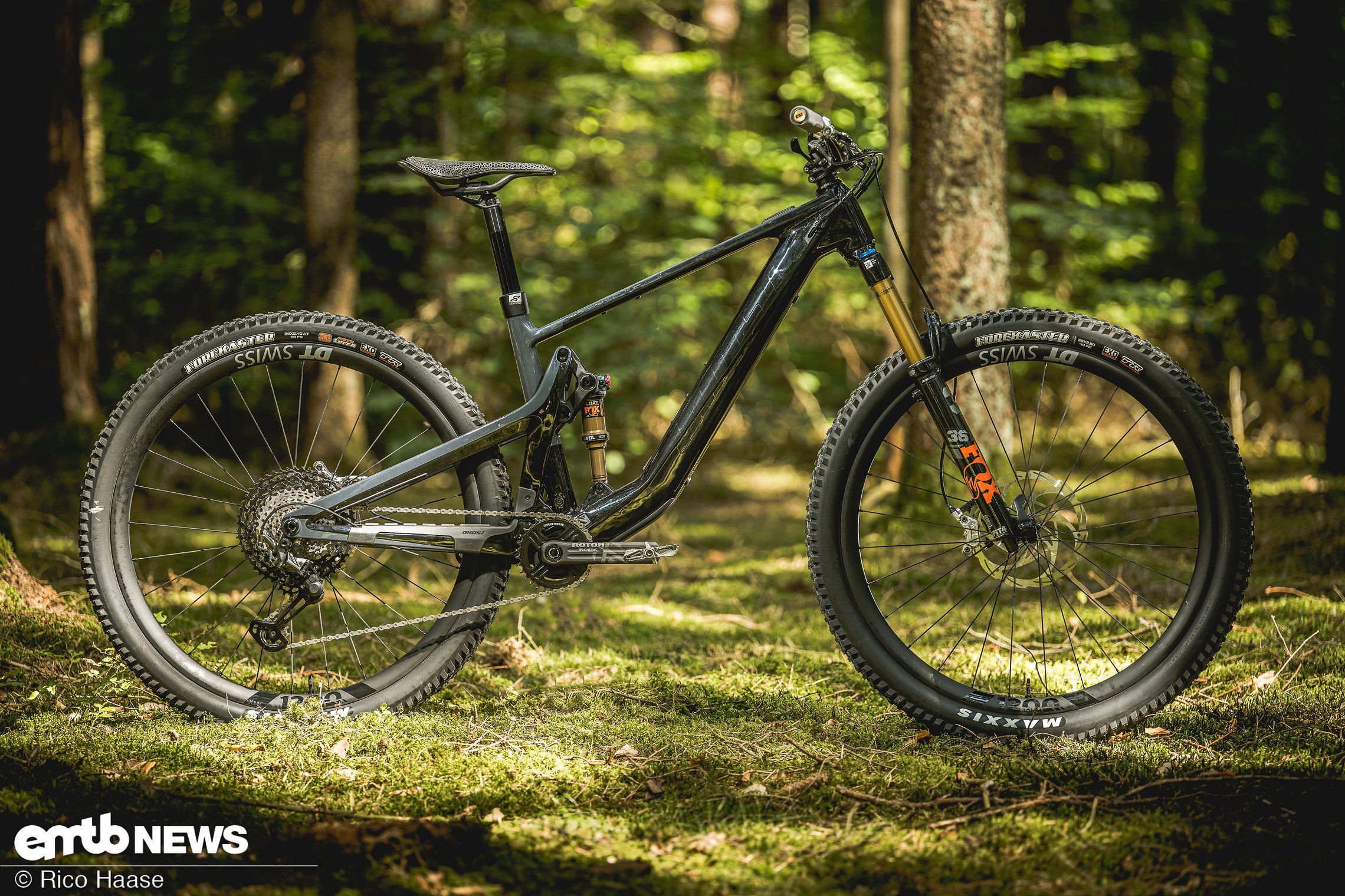 Neues Ghost Path Riot 2023: 17,5 kg Light-E-MTB zum Shredden!