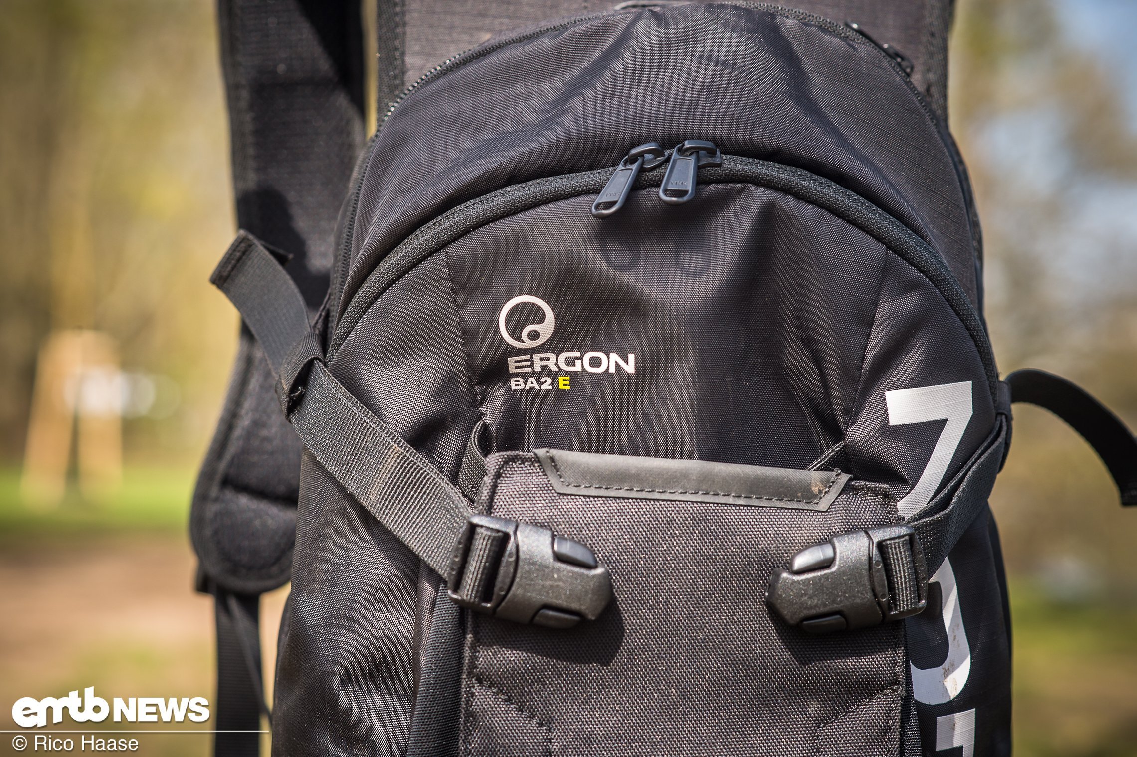 Der perfekte E-Bike Rucksack?: 5 E-Bike Rucksäcke mit Akkufach im Test ...