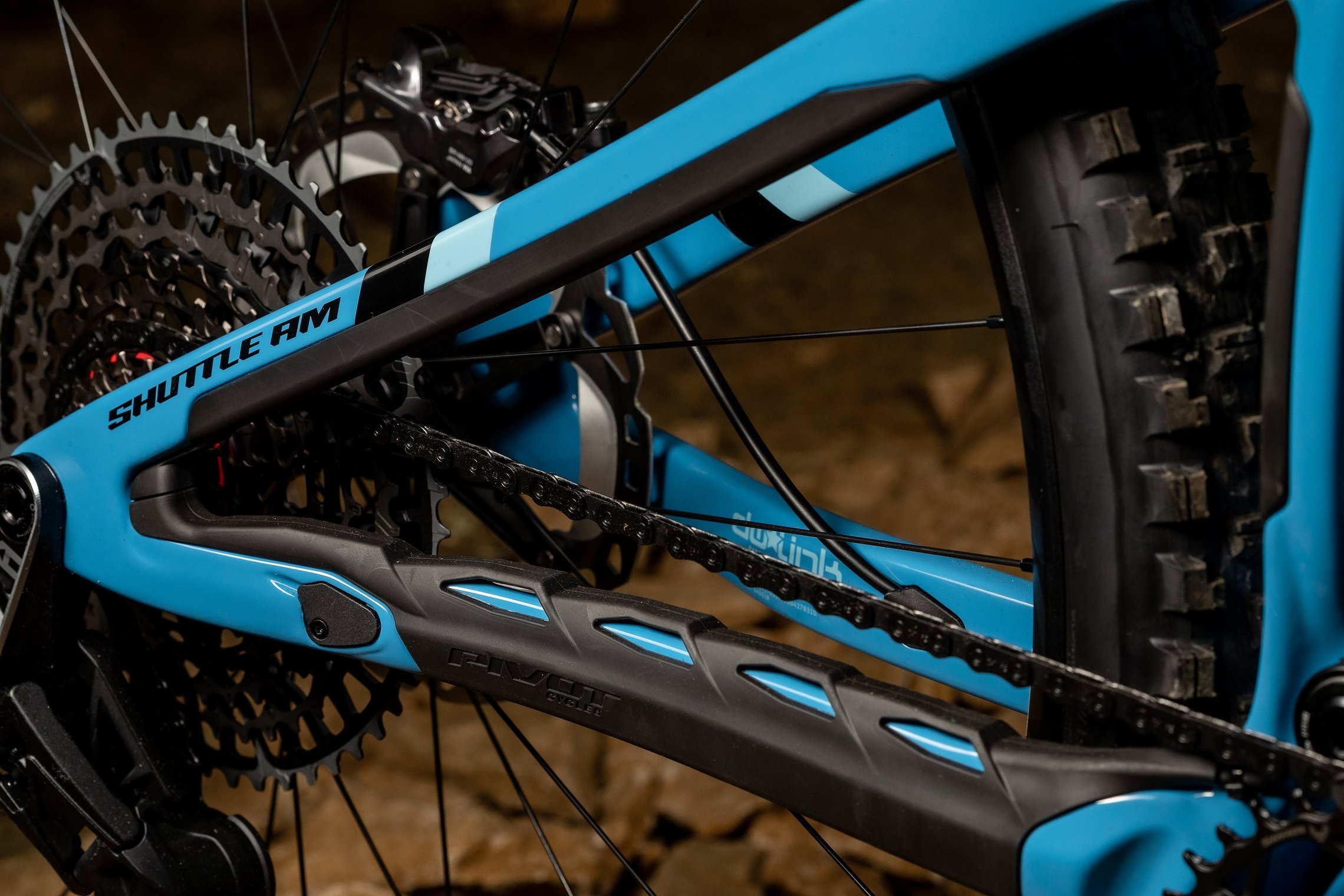 Pivot Shuttle AM 2024 – ein neues E-Bike von Pivot auf emtb-news.de