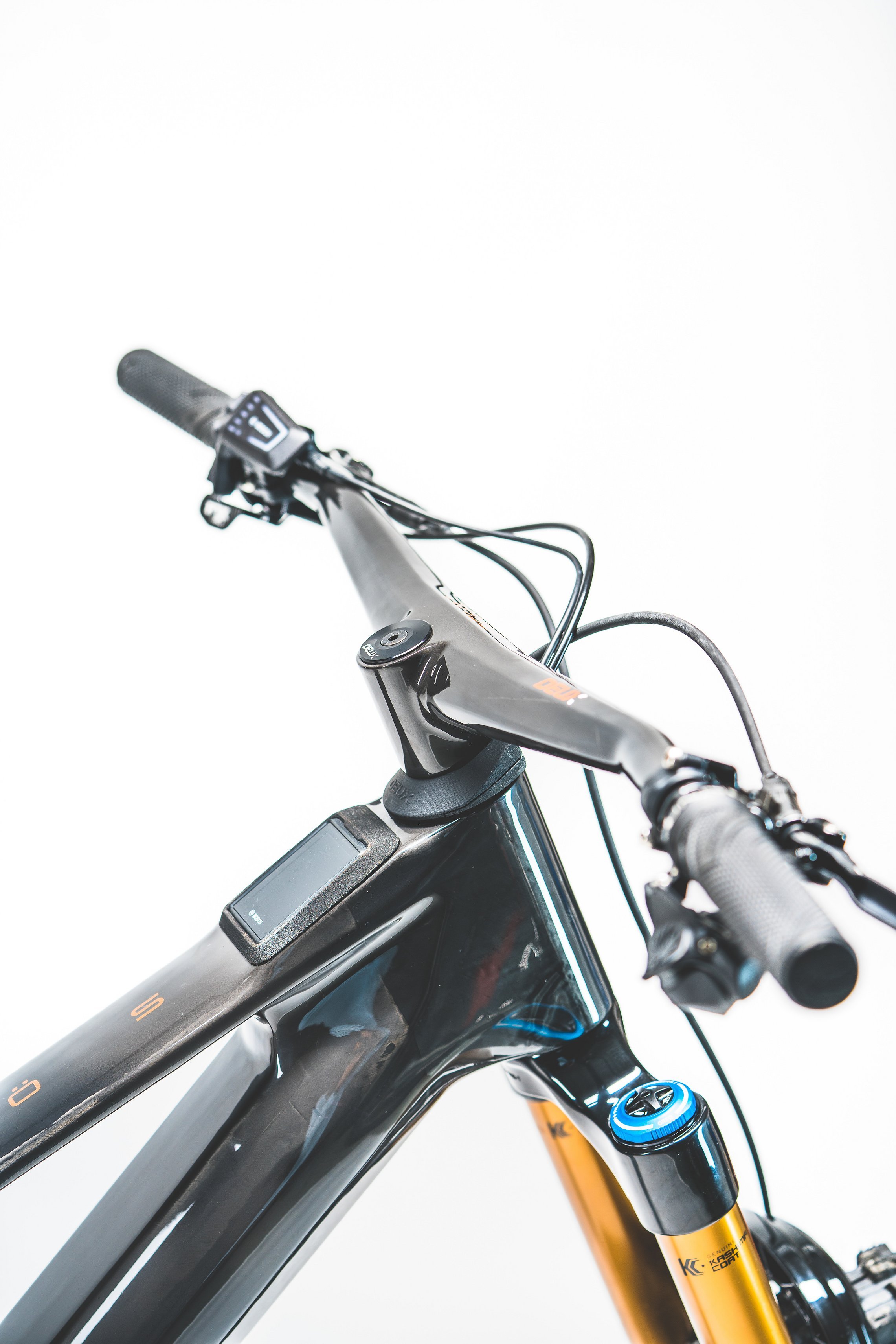 Unno Mith Boös – neues E-Enduro: Mächtig B(o)ös! – eMTB-News.de