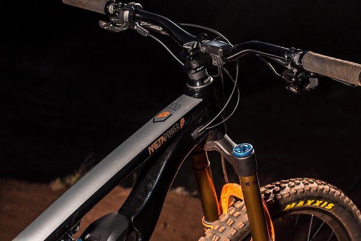 Commençal Meta Power Race Fox: Neues Sondermodell mit Fox Factory ...