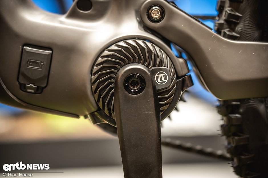 Eurobike 2024 – neuer ZF CentriX Motor: 90 Nm Kraftpaket mit Automotive-Know-How – eMTB-News.de